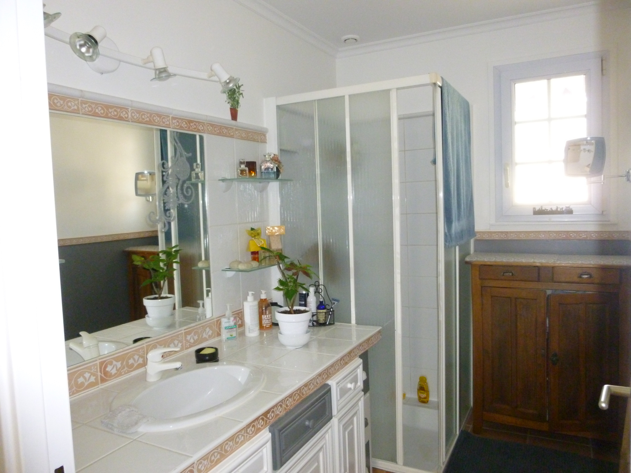 Maison plain pied avec beau jardin ,garage,etat irreprochable | Réseau ...